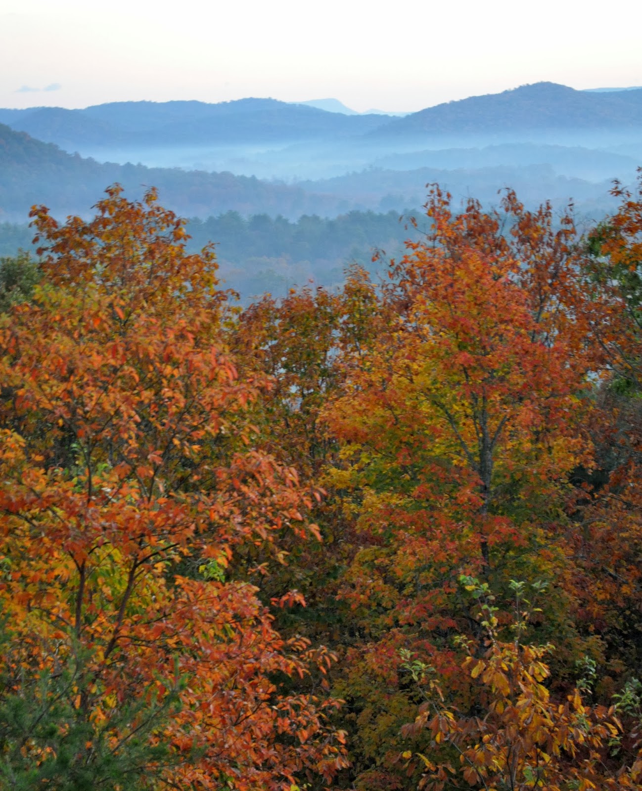 We Have a Secret…Fall Weekdays are a Great Time to Visit the Mountains ...