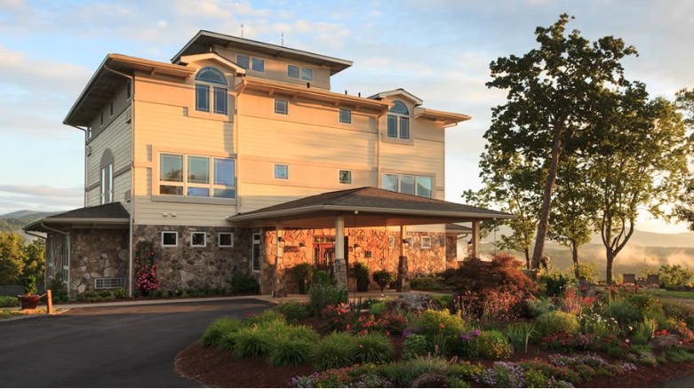 North Georgia Mountain Inn Rewards Repeat Visitors